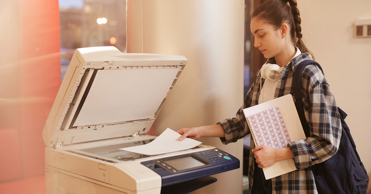 Benefits of Student Print Education and Experience in The Digital Age